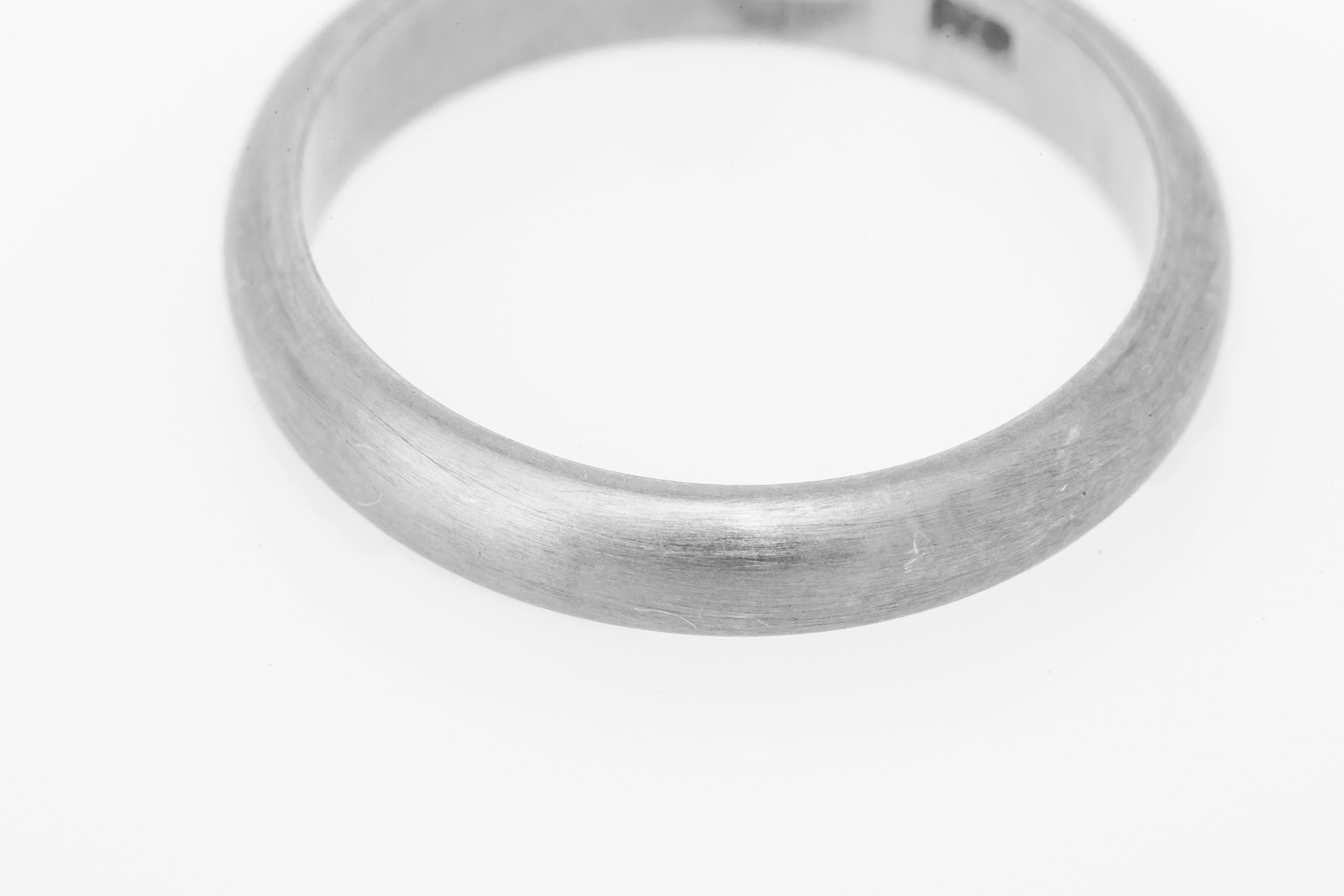 Fate Ring - Platinum by Atelier Pedra | Bridestory Store