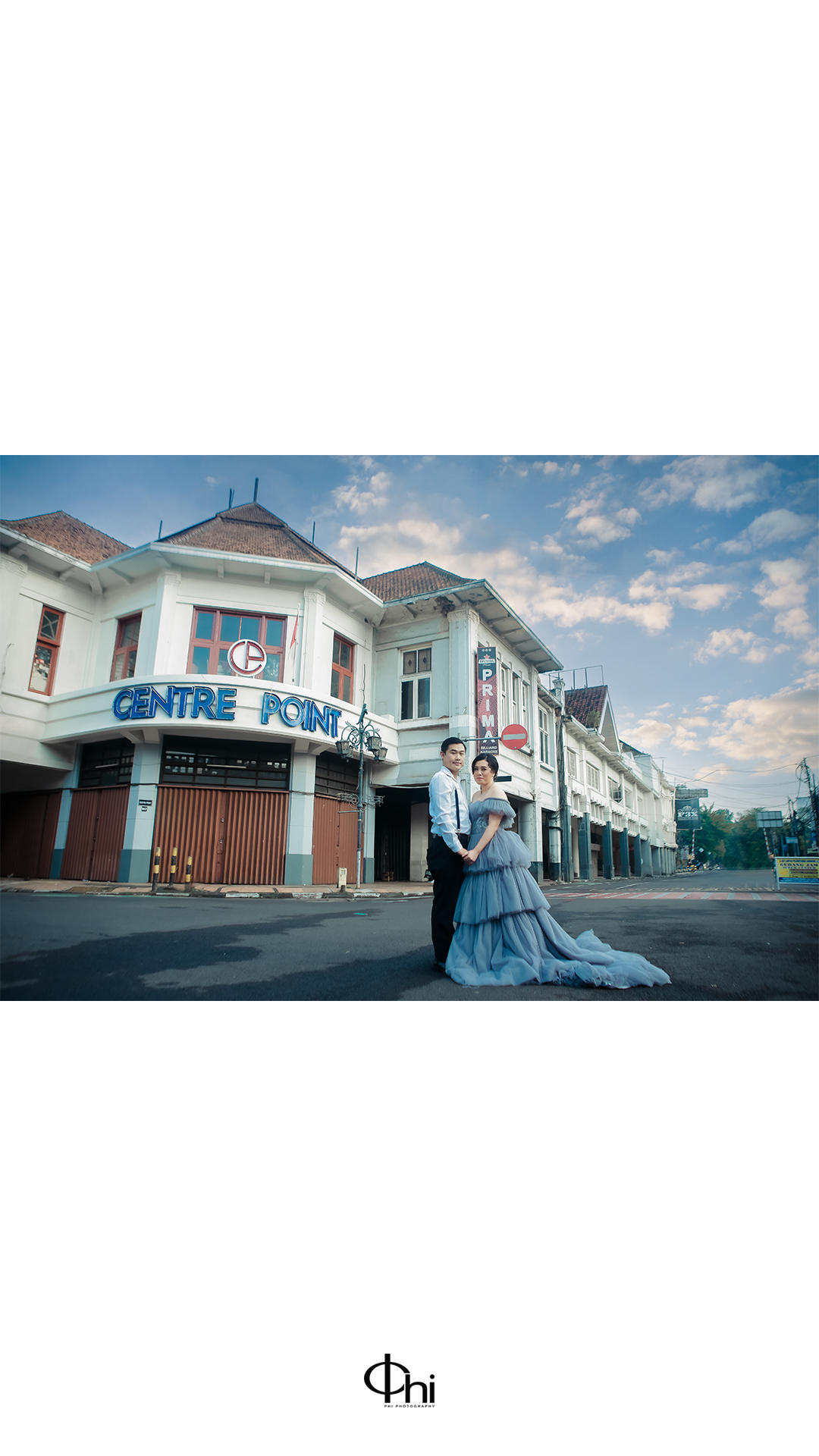 Lovestrory Are Made In Bandung by PhiPhotography | Bridestory.com