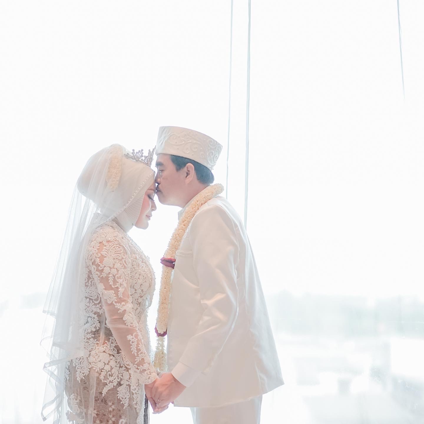 Ayu & Jaja Wedding | Kaes Wedding Planner & Organizer | Bridestory