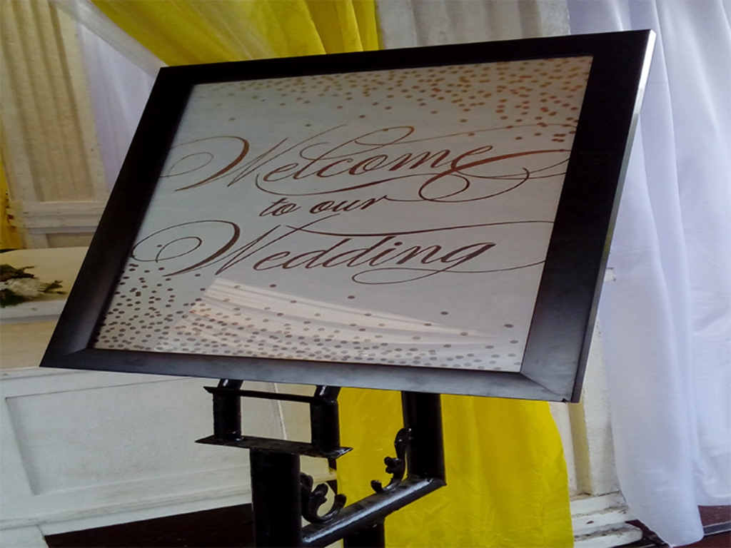 wedding di LEN bandung | yawaris catering | Bridestory