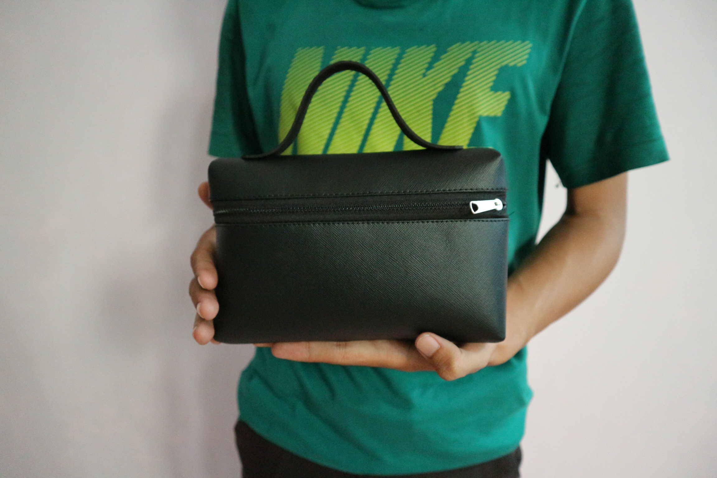 Souvenir Pouch Hanbag (Tali Atas) | Mewah Souvenir | Bridestory