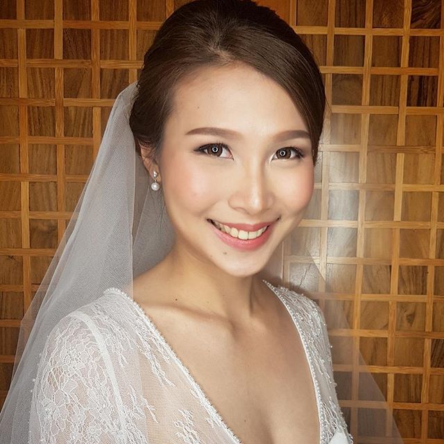 Poh Fern was Stunning by Charlotte Sunny | Bridestory.com