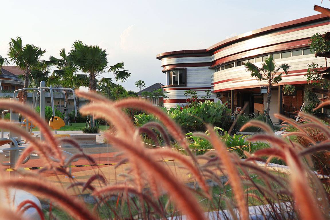 Our Park | O2 Park Surabaya | Bridestory