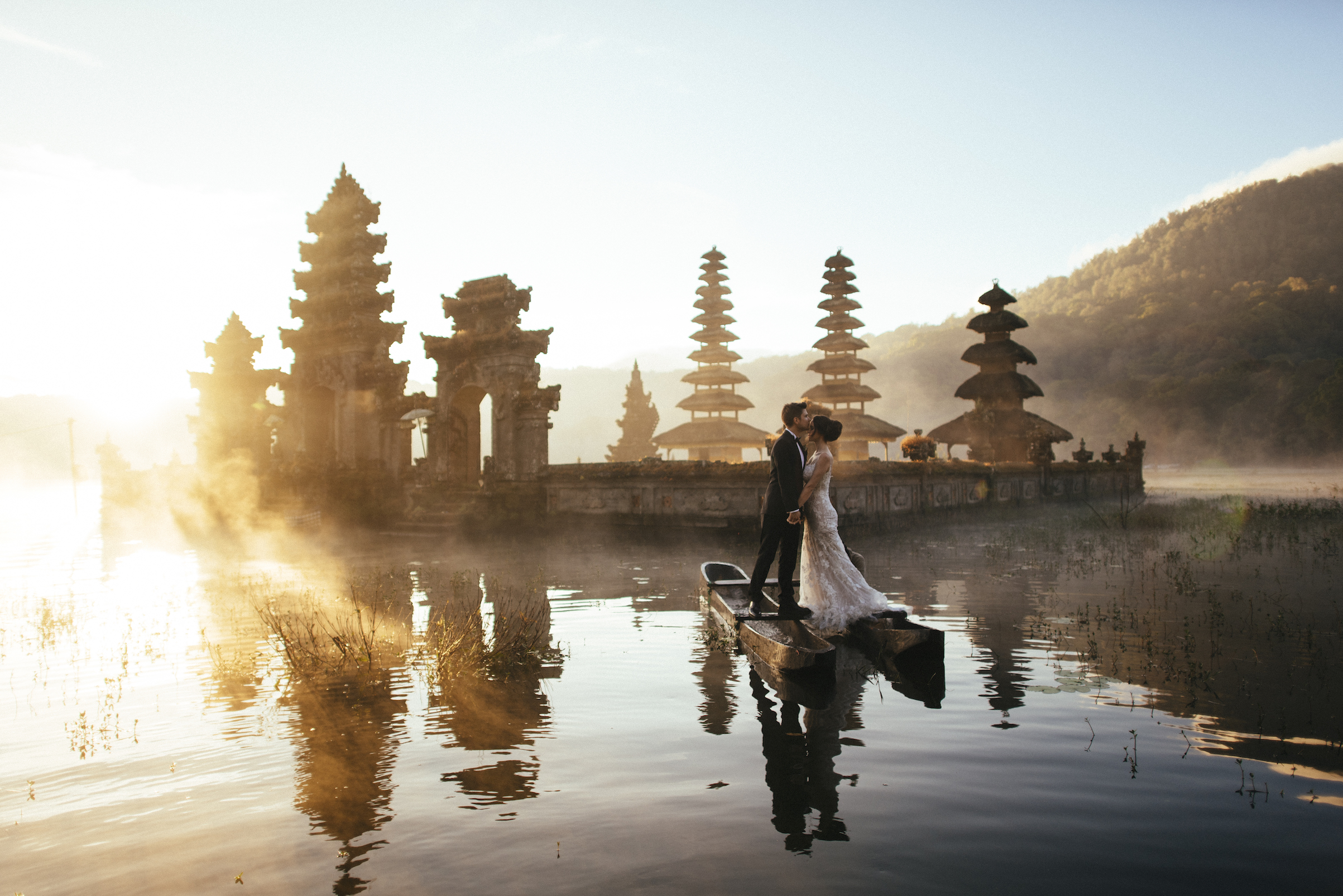 Amazing Bali Post Wedding by Gerobak Photography | Bridestory.com
