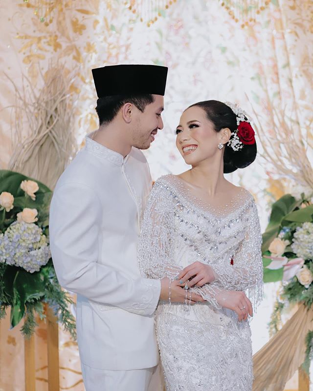ABEL & RAY RAFI WEDDING by Seserahan Indonesia | Bridestory.com