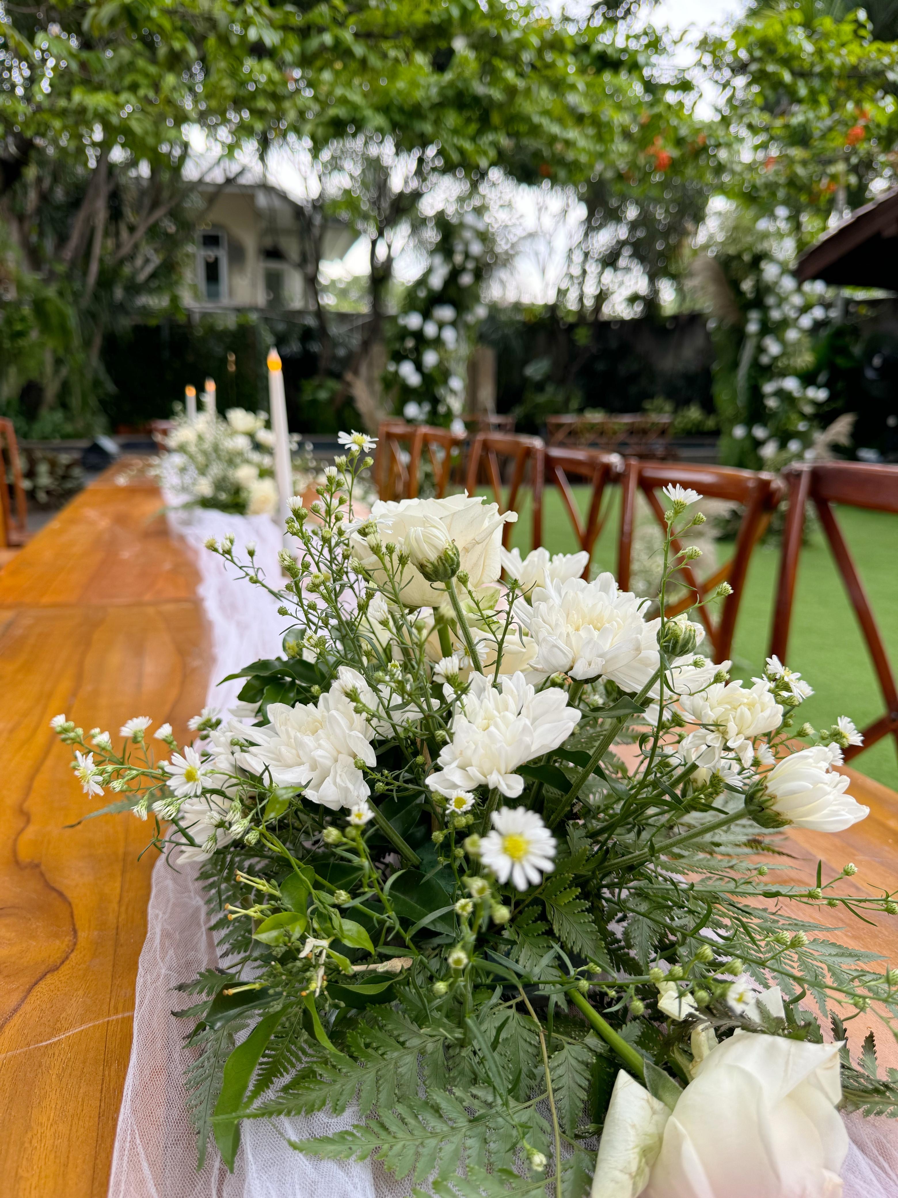 Intimate Wedding Decoration | Pampas Home Studio | Bridestory