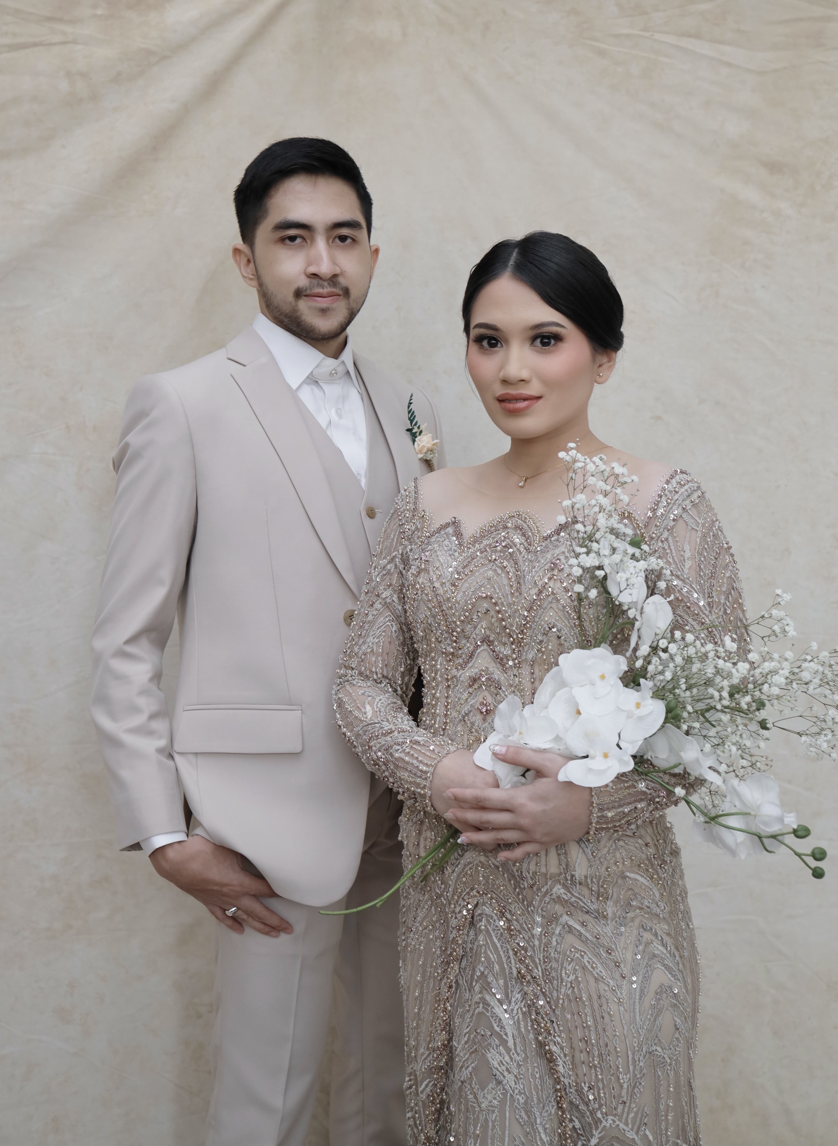 Hani & Aditya | Putri Nugreni Bridal & Couture | Bridestory
