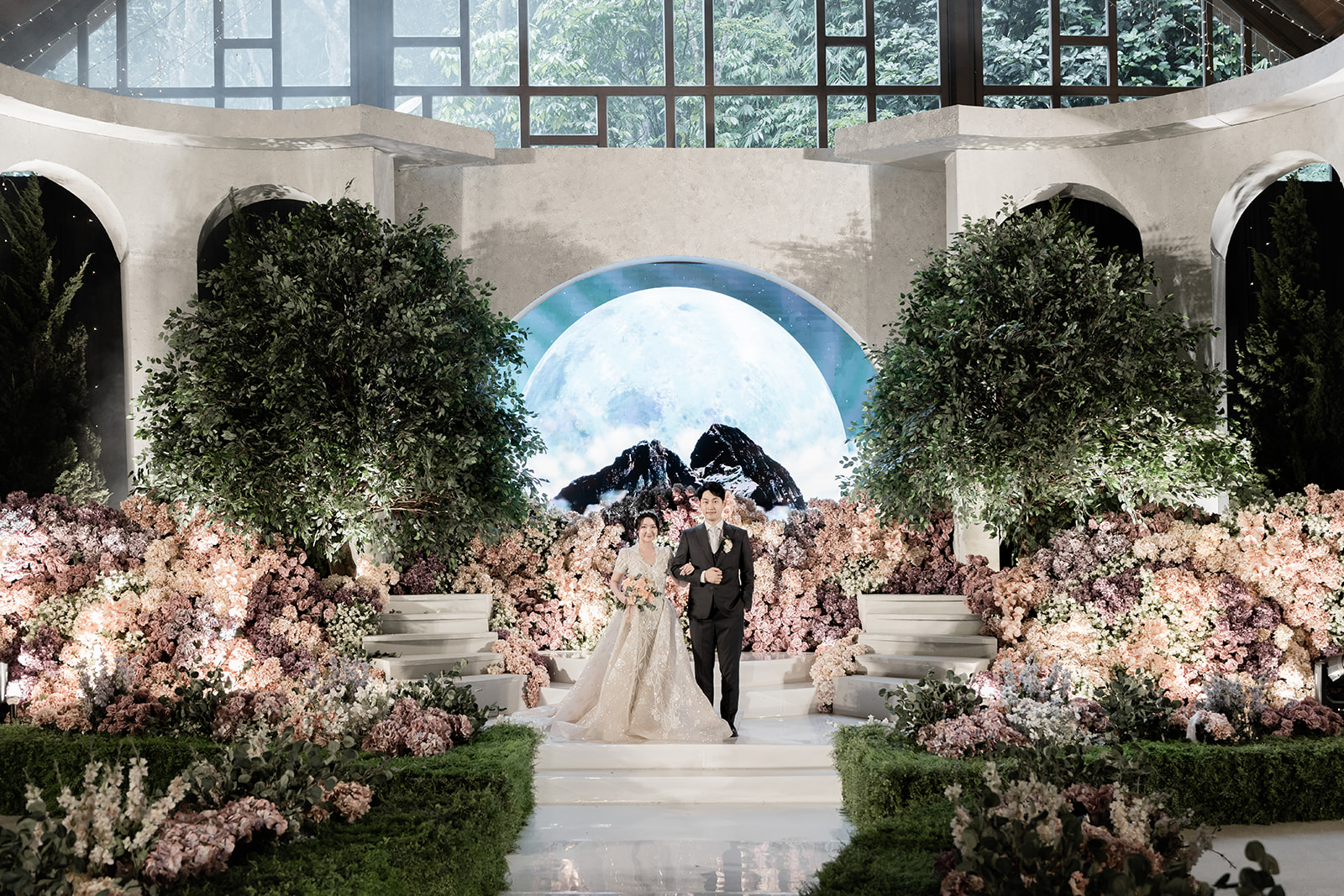 Park Yeo Kyu & Tania Wedding Decoration at Manten Ballroom Imah Seniman ...