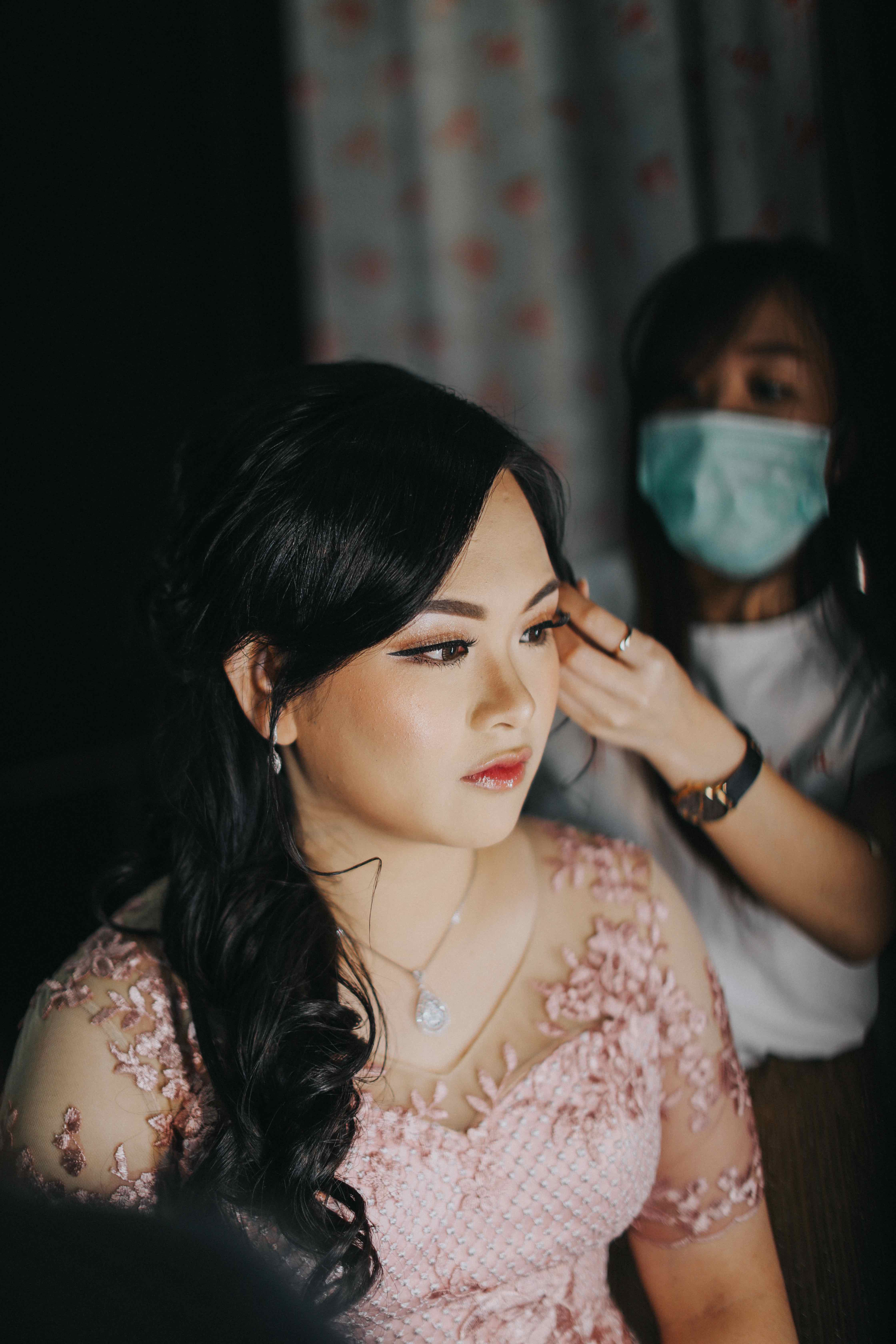 Oline and Hatta Sangjit by Lumilo Photography | Bridestory.com