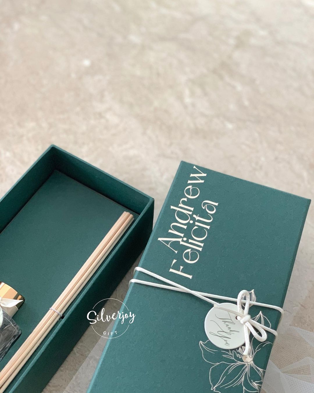 The Wedding of Andrew & Felicita by Silverjoy Gift | Bridestory.com