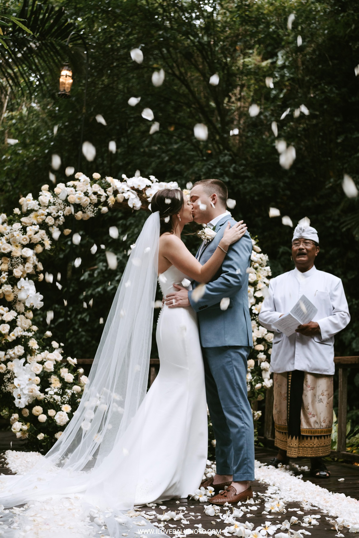 Ashley & Nicholas - Bali Wedding - Kayon Resort Ubud by I Love Bali ...