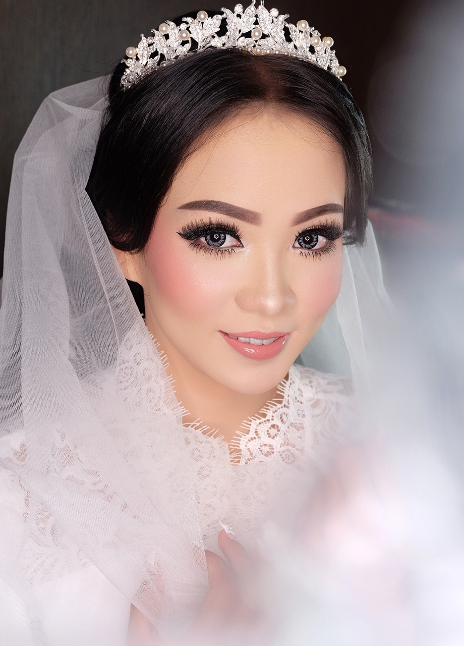 Adri&mellisa Wedding by DYmakeup | Bridestory.com