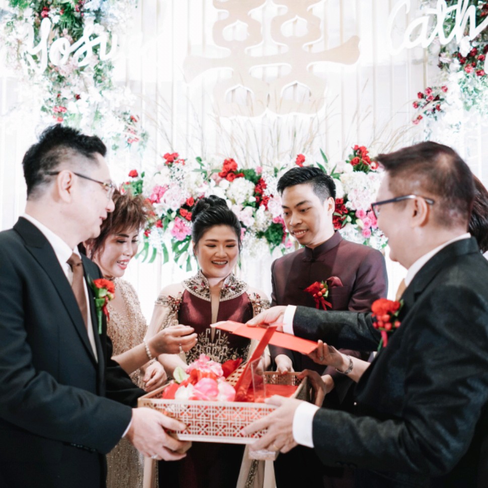 Sparkling Sangjit | Others (Unique Services) in Jakarta | Bridestory.com