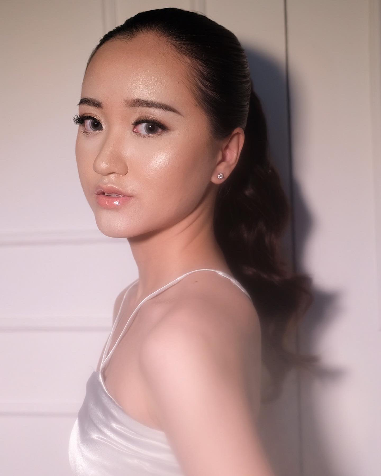 SUZANE — Wedding Reception Makeup | byReginabraham | Bridestory