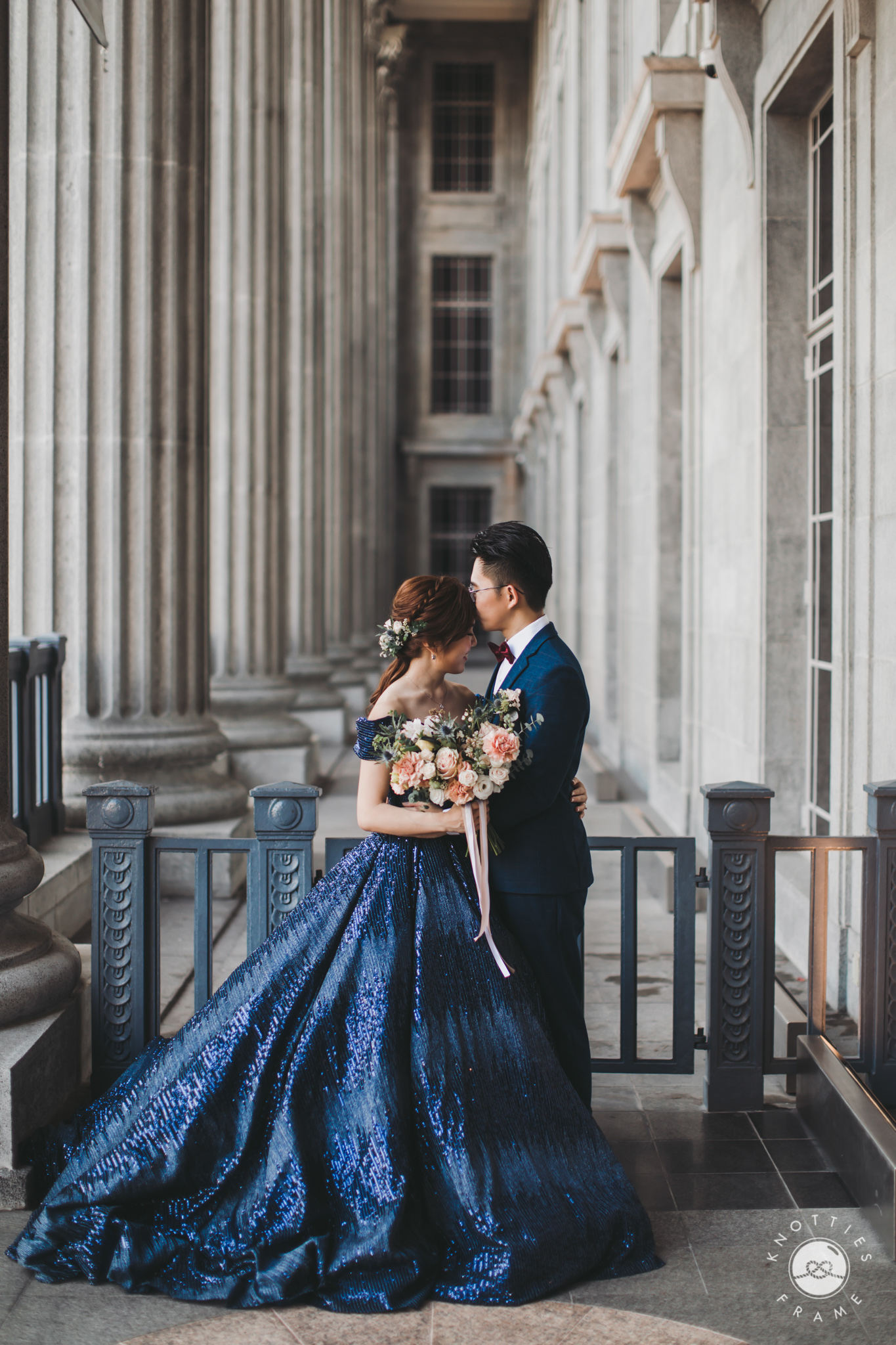 An Elegant Pre-wedding by Knotties Frame | Bridestory.com