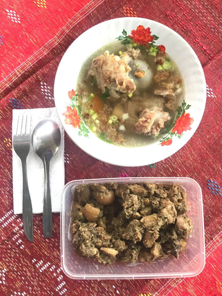 Menu prasmanan by Catering Tapian | Bridestory.com