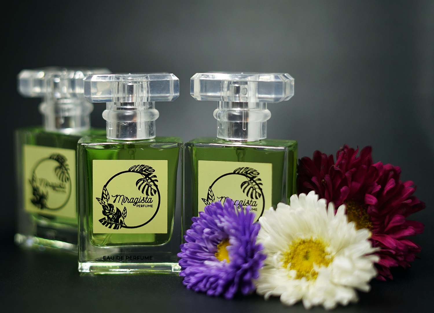 jasa poto produk Parfum by Retouch Perfection Photography | Bridestory.com