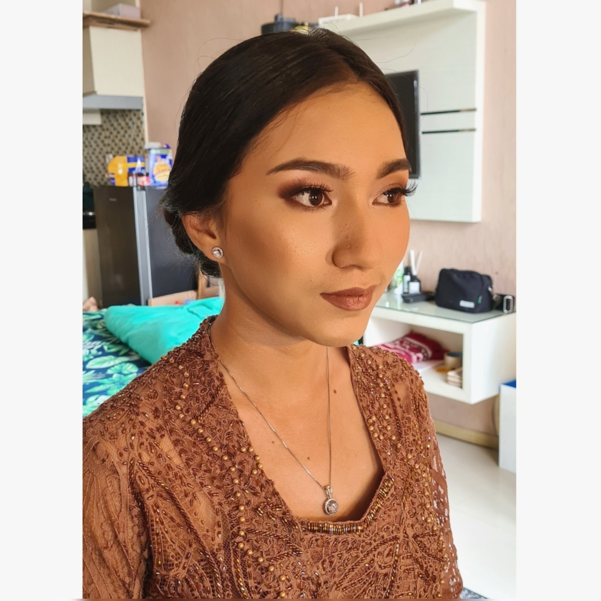 Graduation Make Up Oct 2022 by Tirta Arum | Bridestory.com