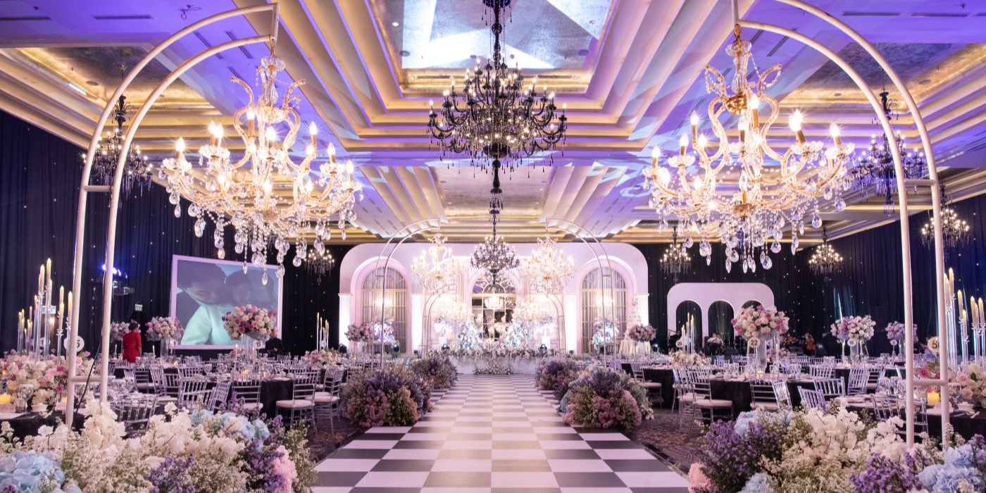 Venue Hotel Ballroom Up to 2500 pax | Bridestory Store