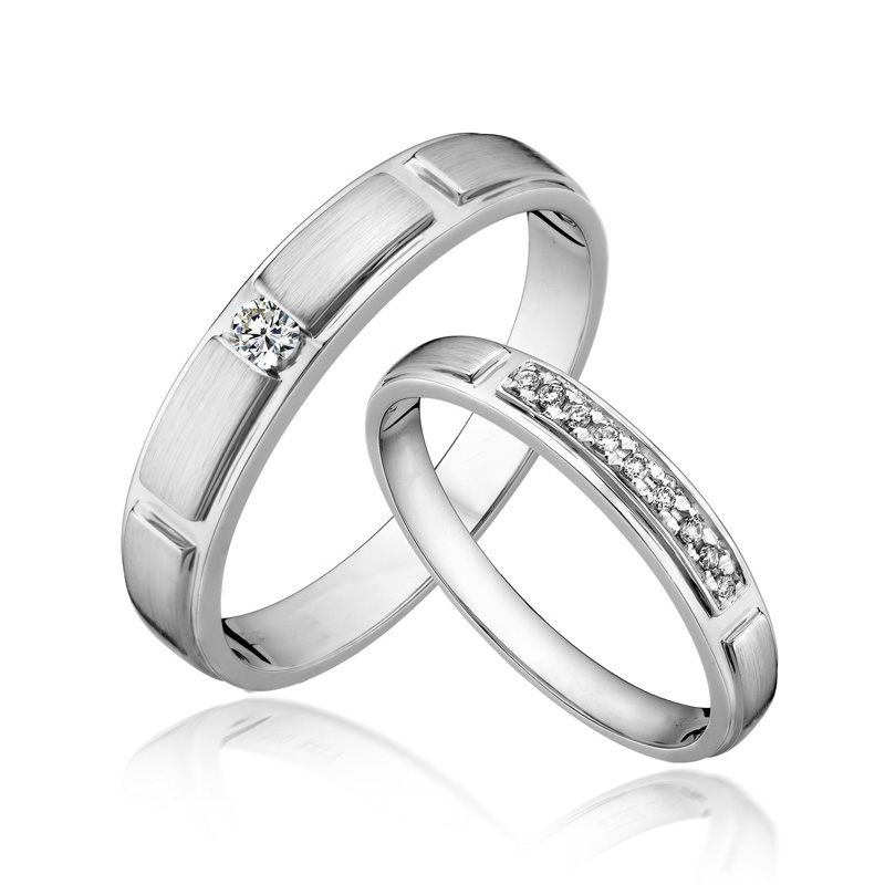 Tiaria Coveted Mate Pair Ring Perhiasan Cincin Pernikahan Emas dan ...