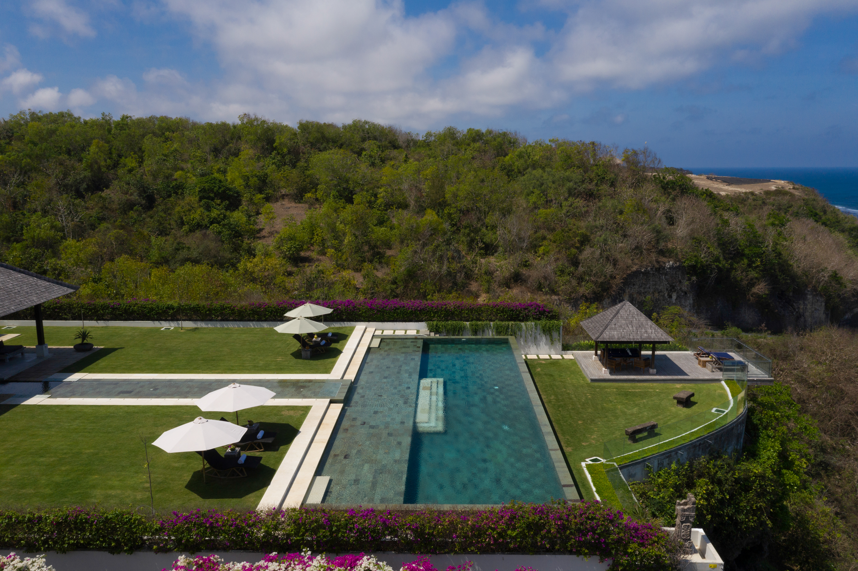 Villa Surga One - Clifftop Villa Package (51-100pax) oleh The Surga ...
