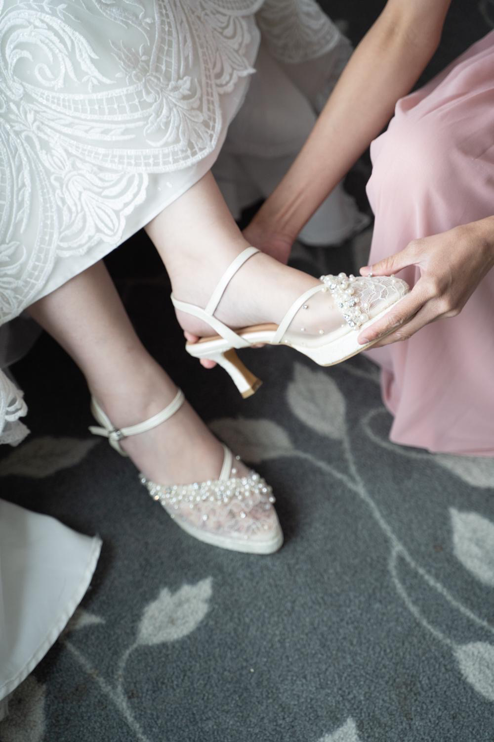 Custome Wedding Shoes | Donamici | Bridestory