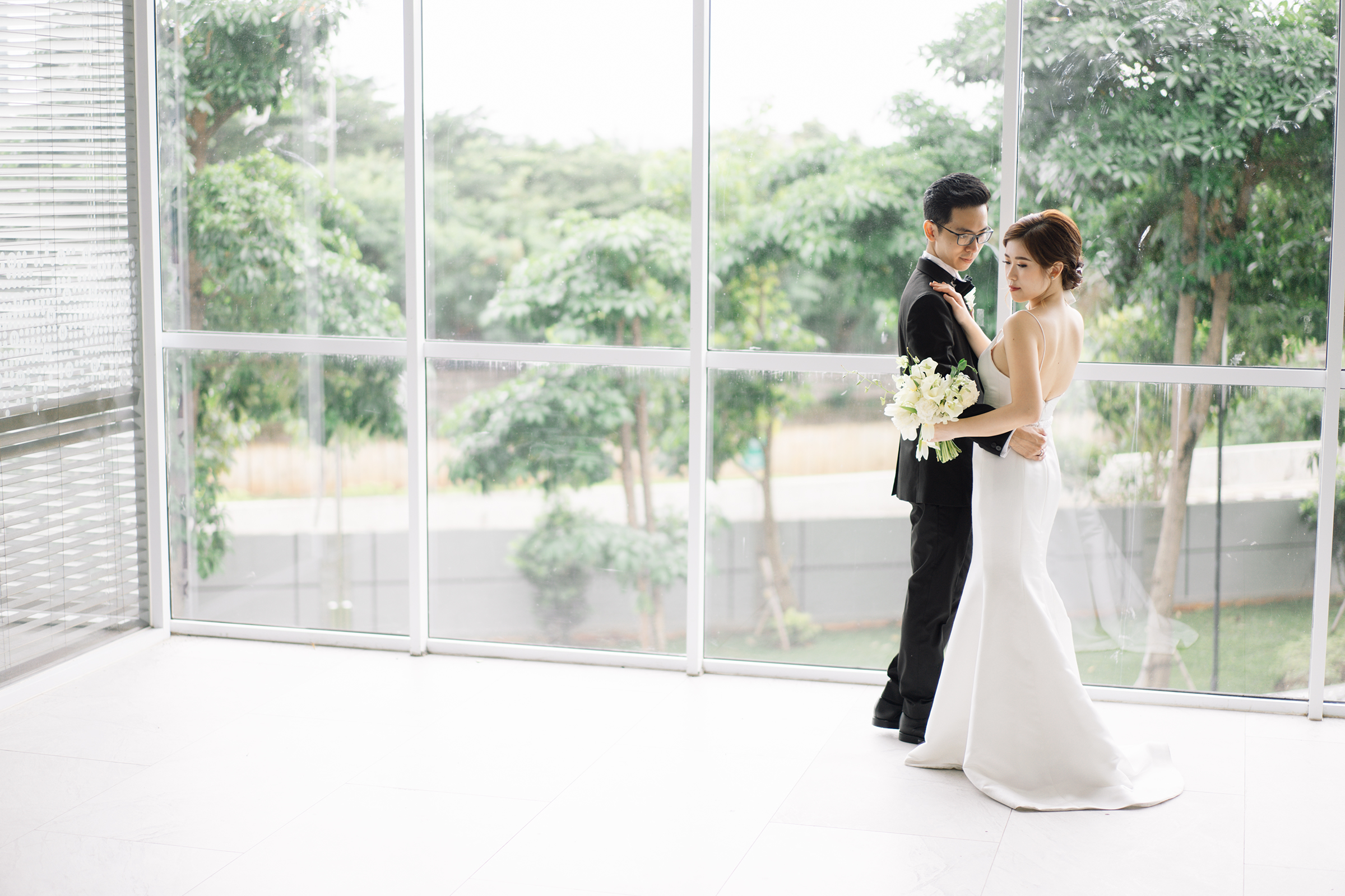 The Wedding of Christo & Claudya by Aniwa Pictures | Bridestory.com