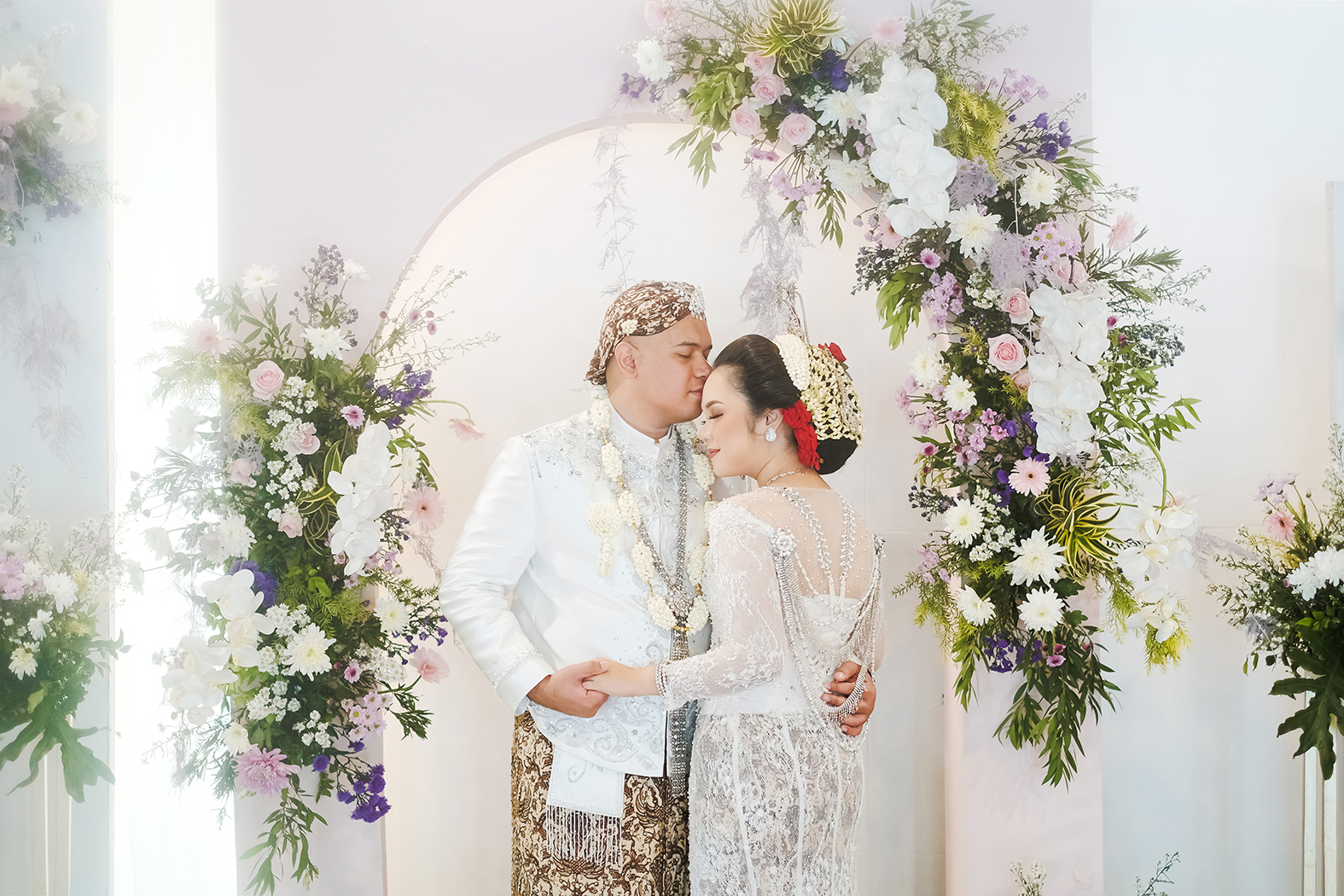 Nanda + Aditya by Uniqua stories | Bridestory.com