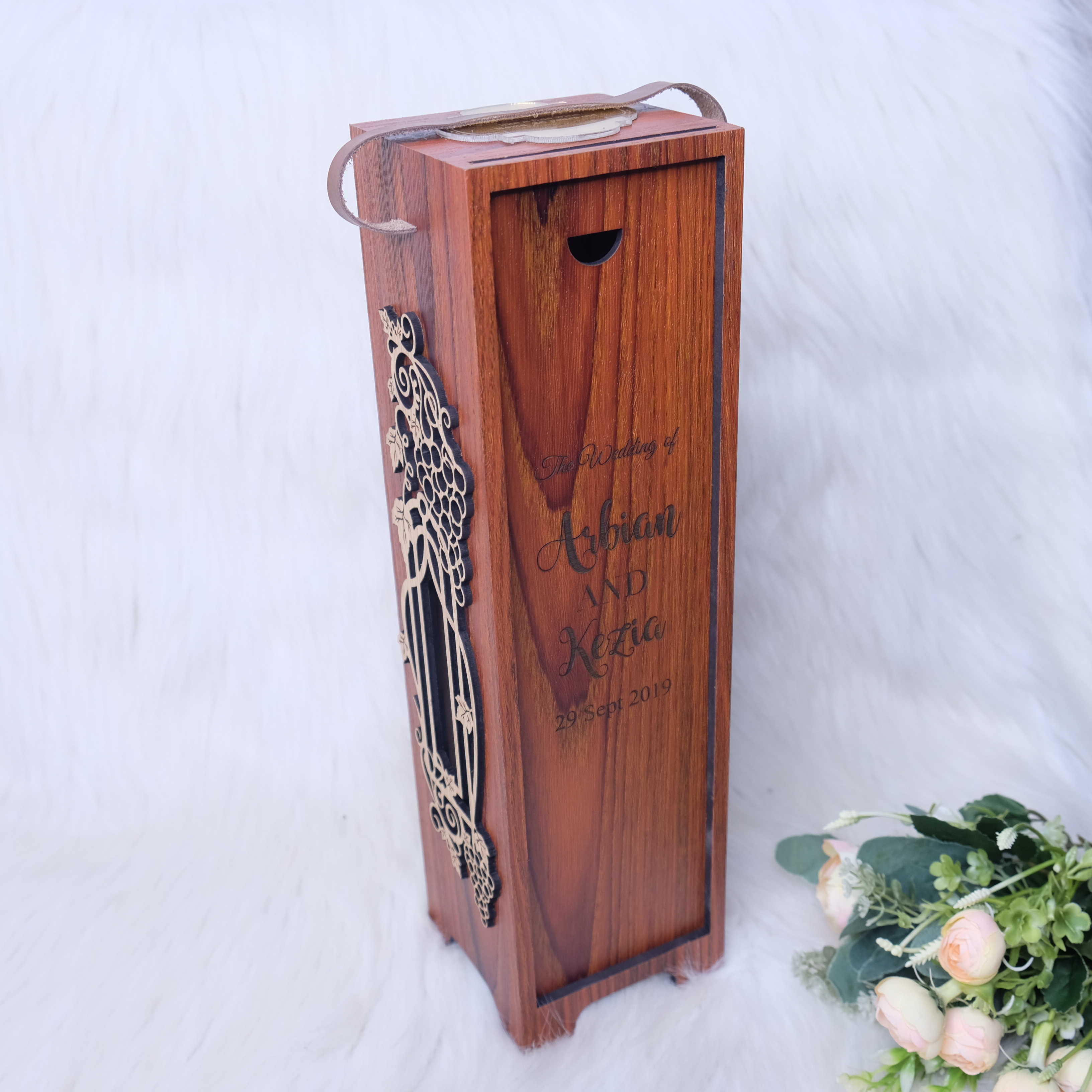 Wine Box by Lasercreative | Bridestory.com