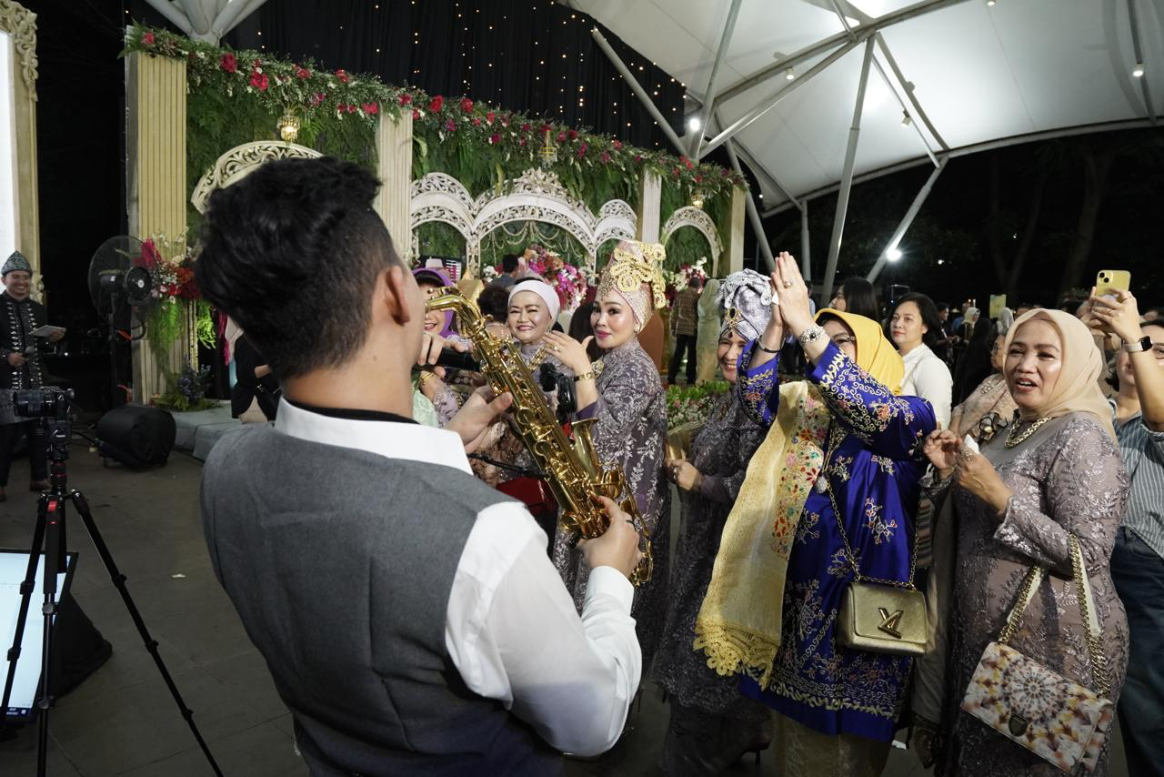 The wedding of adinda & dandy 8 feb 2025 by Faramo Entertainment ...