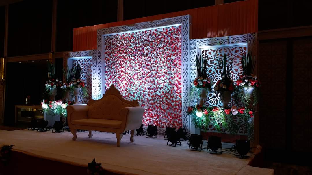 Stage design by Xeel Events Decoraters | Bridestory.com