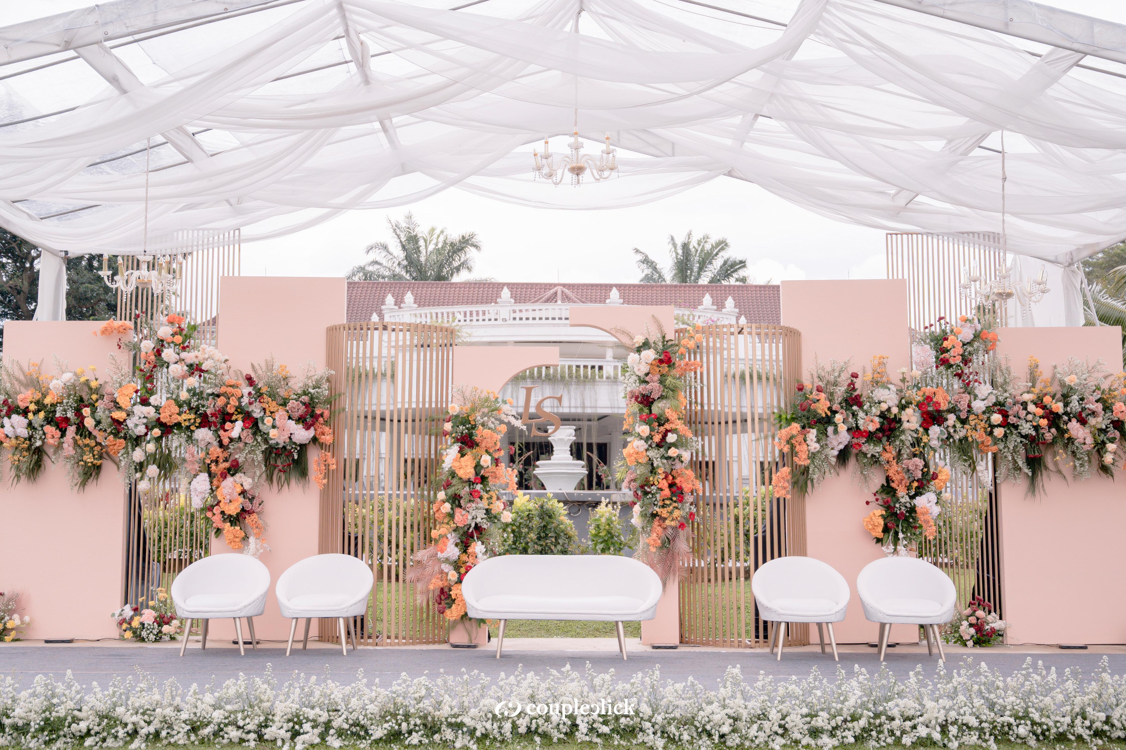 The Wedding Of Listya & Sharhan by Kabita Wedding | Bridestory.com