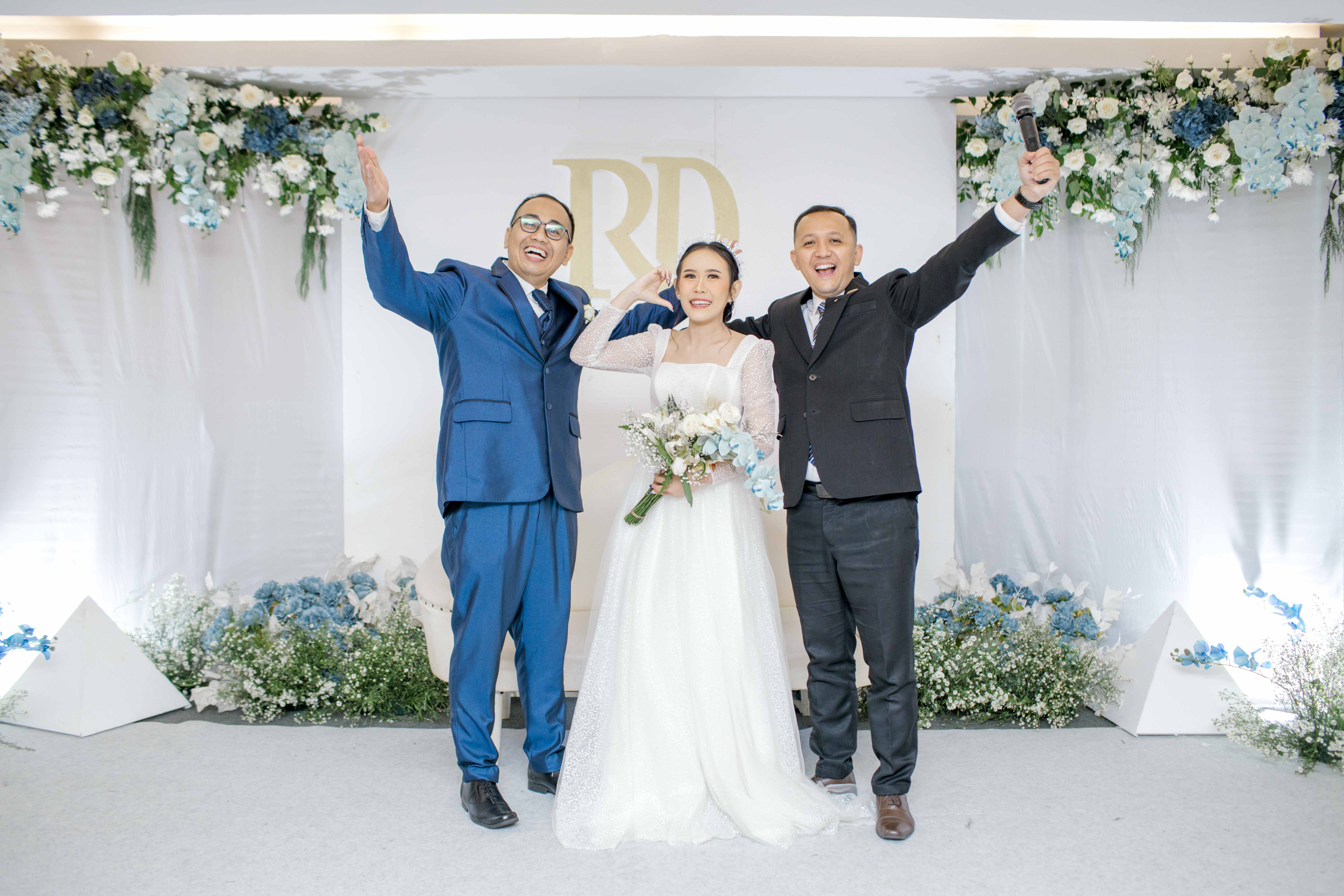 MC Resepsi Internasional by Akbar Widigdo | Bridestory.com