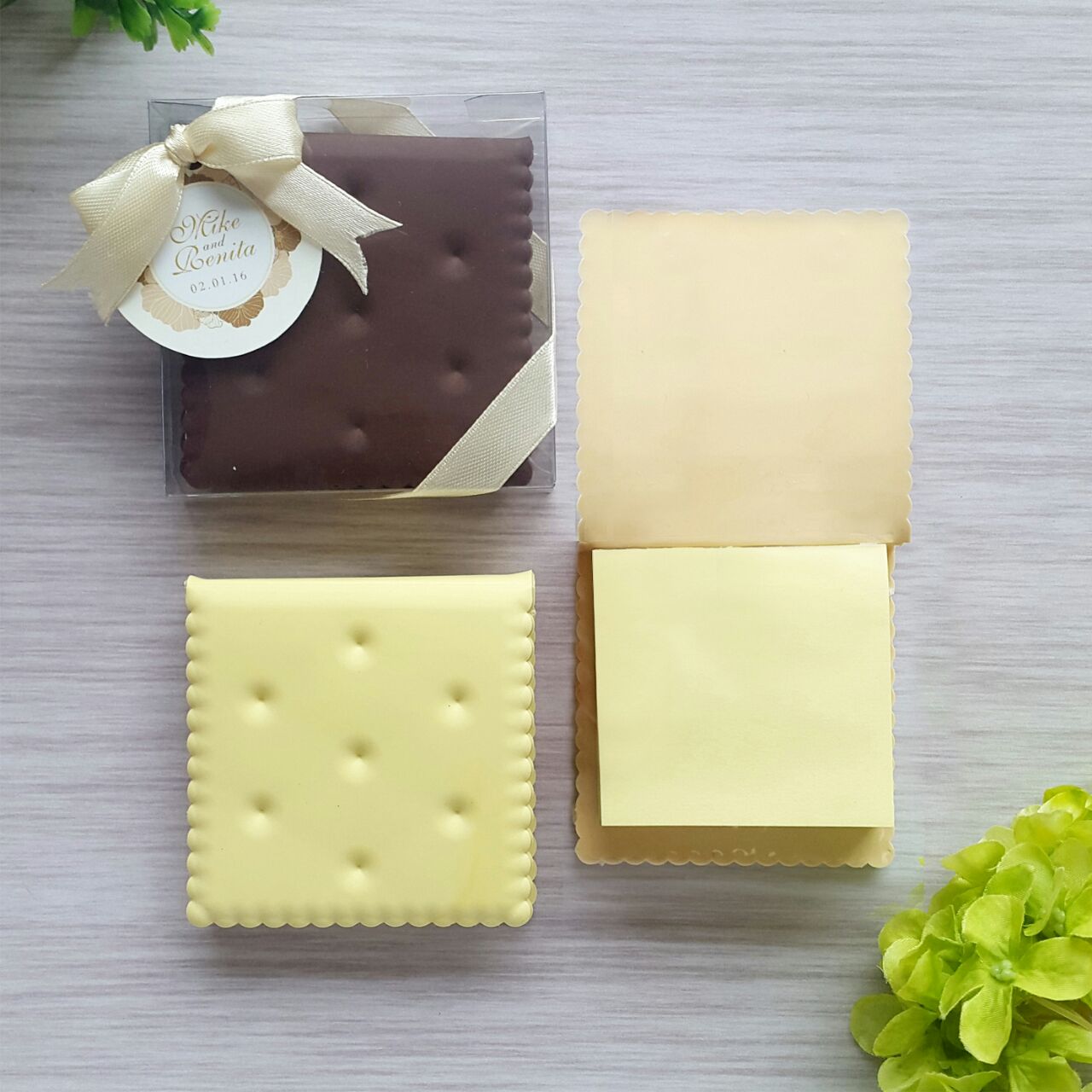 Biscuit post it by Red Ribbon Gift | Bridestory Store