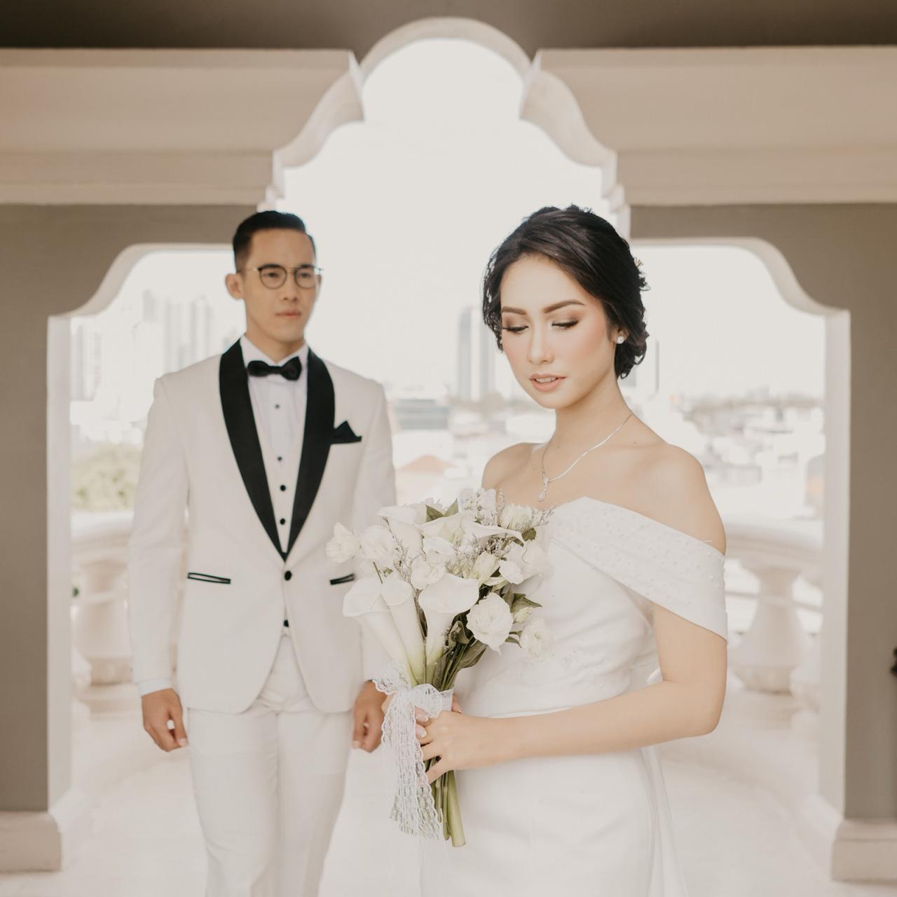 Shabrina & Ryuji Wedding by iLook ( Makeup & Couture ) | Bridestory.com