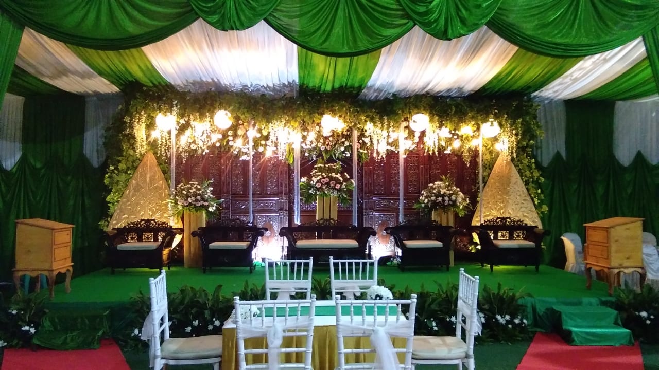 Paket Wedding Gedung oleh Karina Weddings | Bridestory Store
