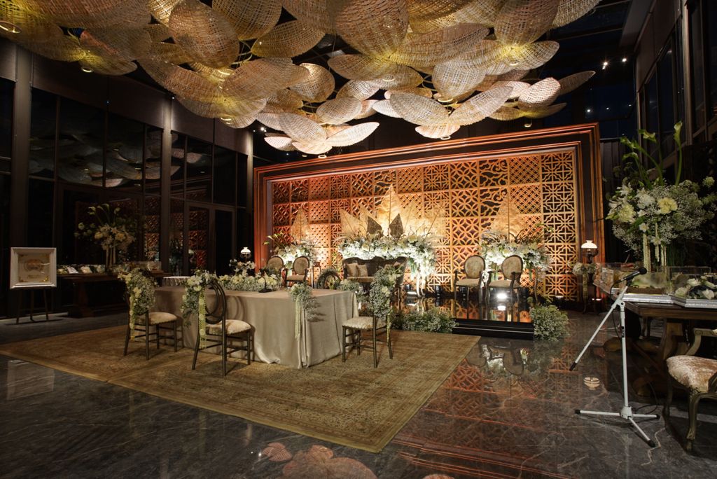 Intimate Javanese Akad Nikah | Suryo Decor | Bridestory