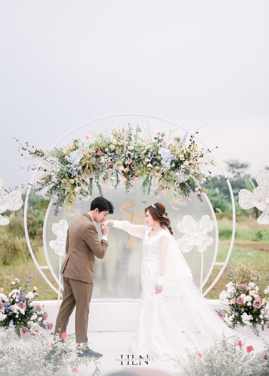 Portofolio wedding outdoor by History Picture | Bridestory.com