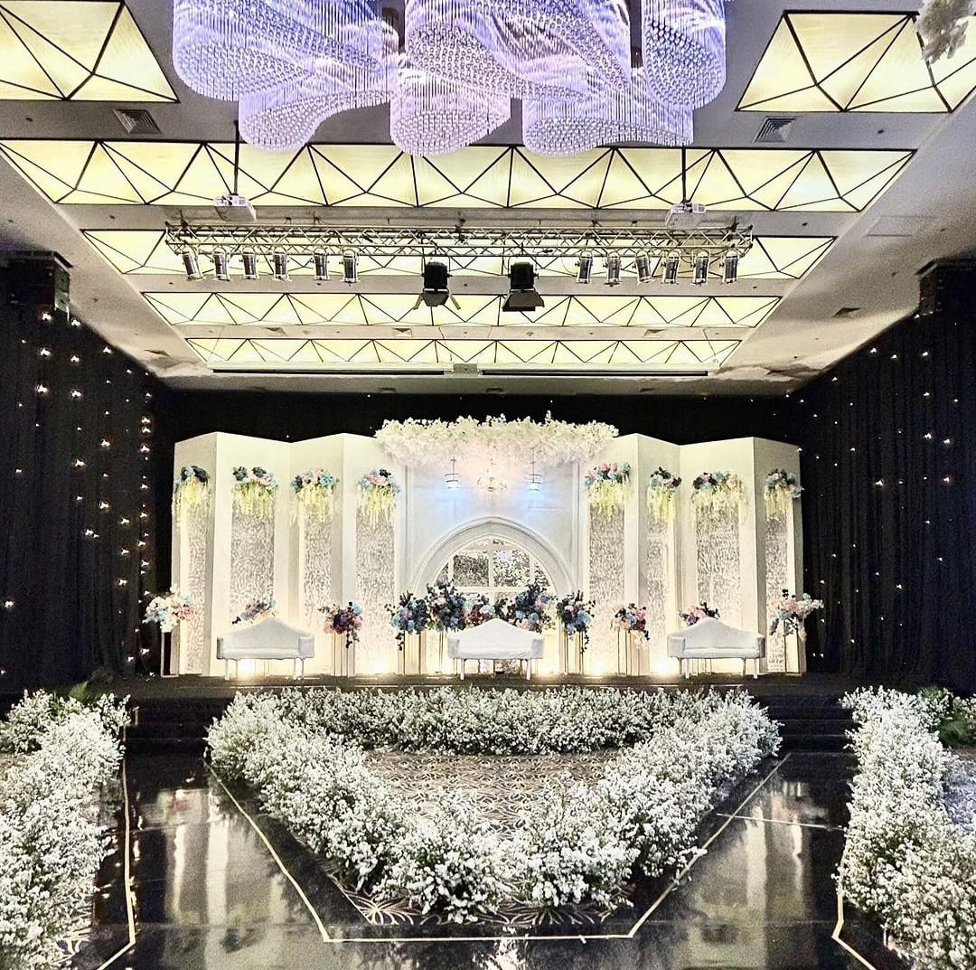 Vabella & Dicky Wedding, Grand slipi Ballroom by Faramo Enterprise ...