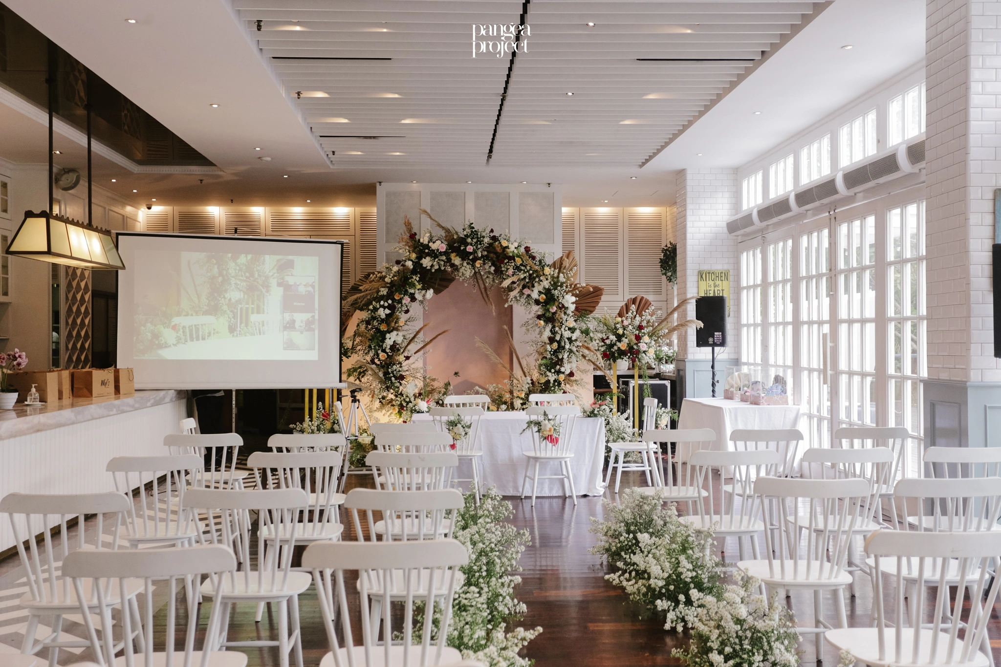 Simple Decor For Sendy and Faisal | Maurustic | Bridestory