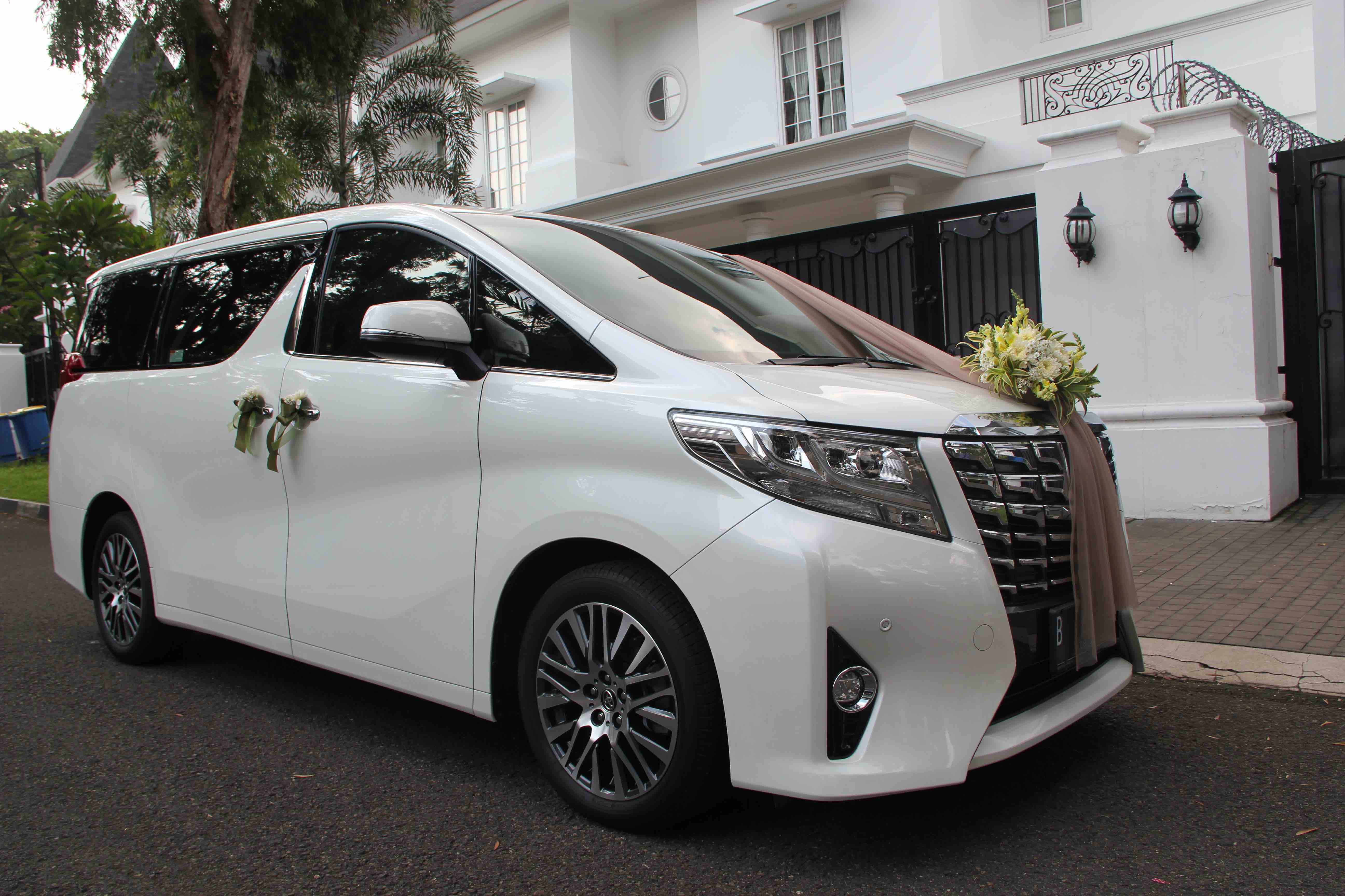 Velvet Car Rental | Wedding Event Rentals in Jakarta | Bridestory.com