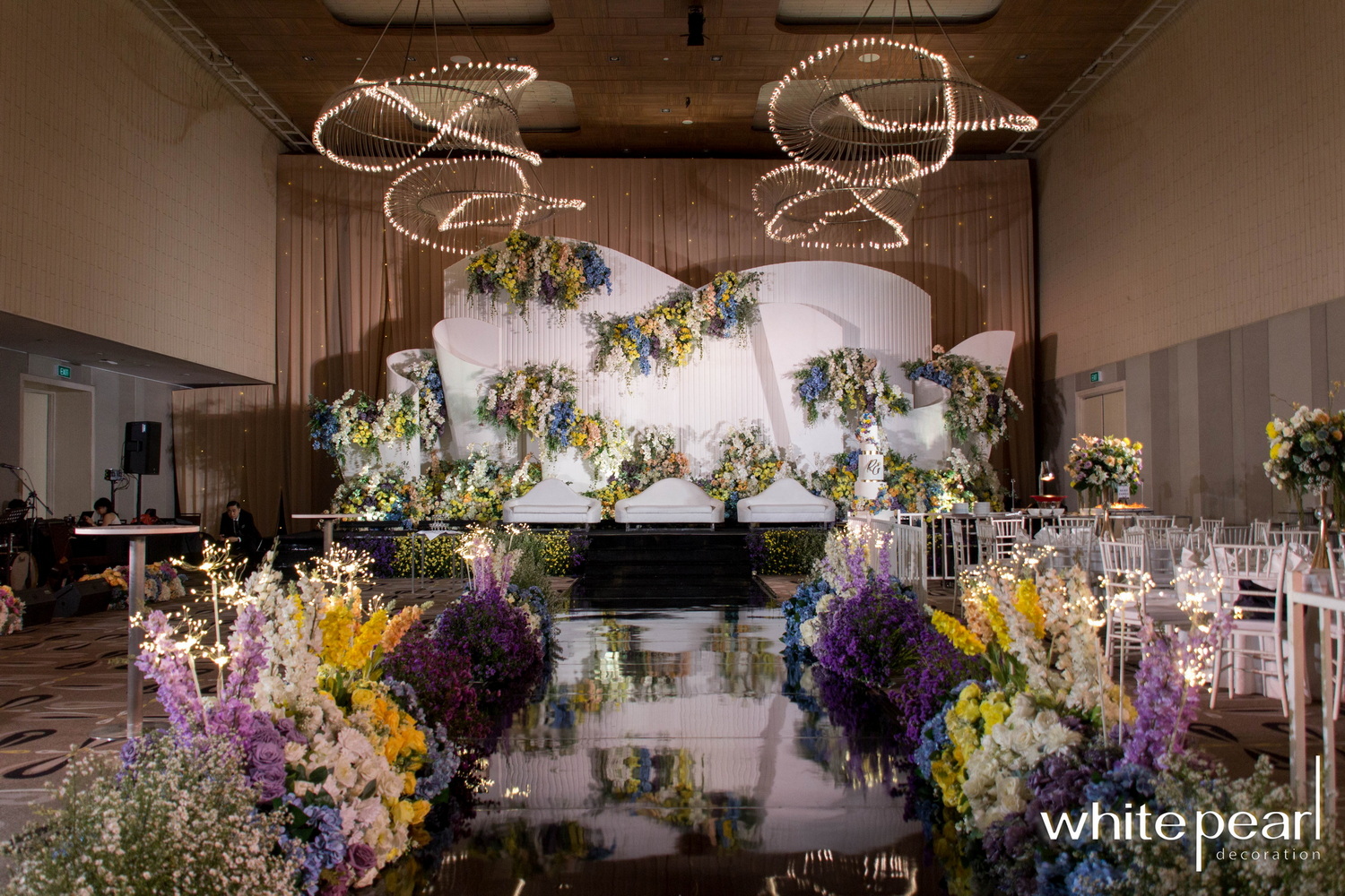 DoubleTree by Hilton Cikini 2024.12.15 by White Pearl Decoration ...