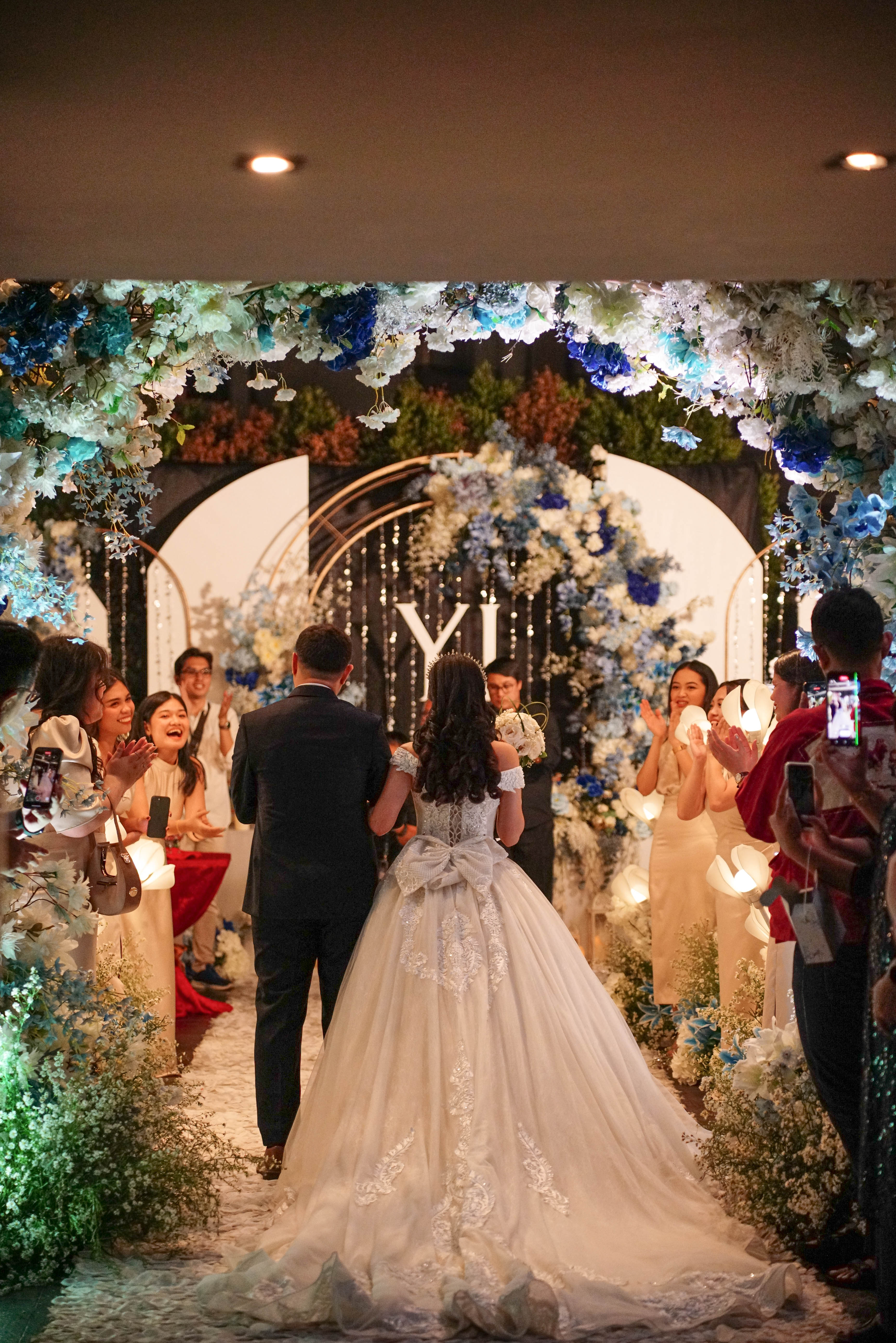 SWISS-BELRESIDENCES RASUNA EPICENTRUM - I & Y by GLORIOSA DECORATION ...