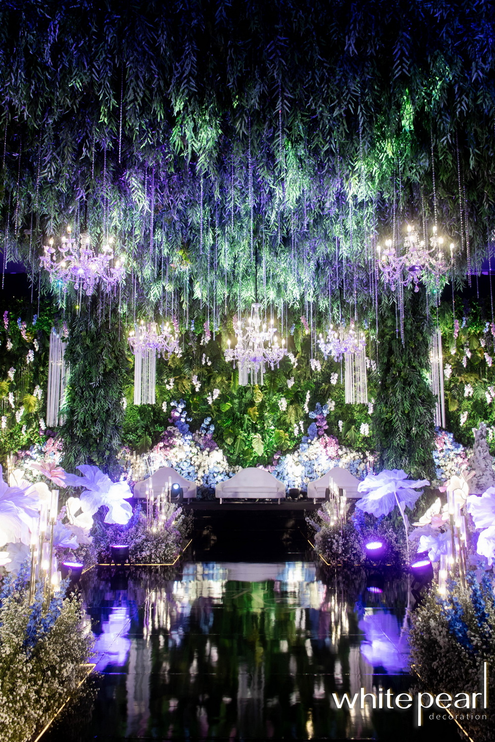 Fairmont Jakarta 2024.03.09 | White Pearl Decoration | Bridestory