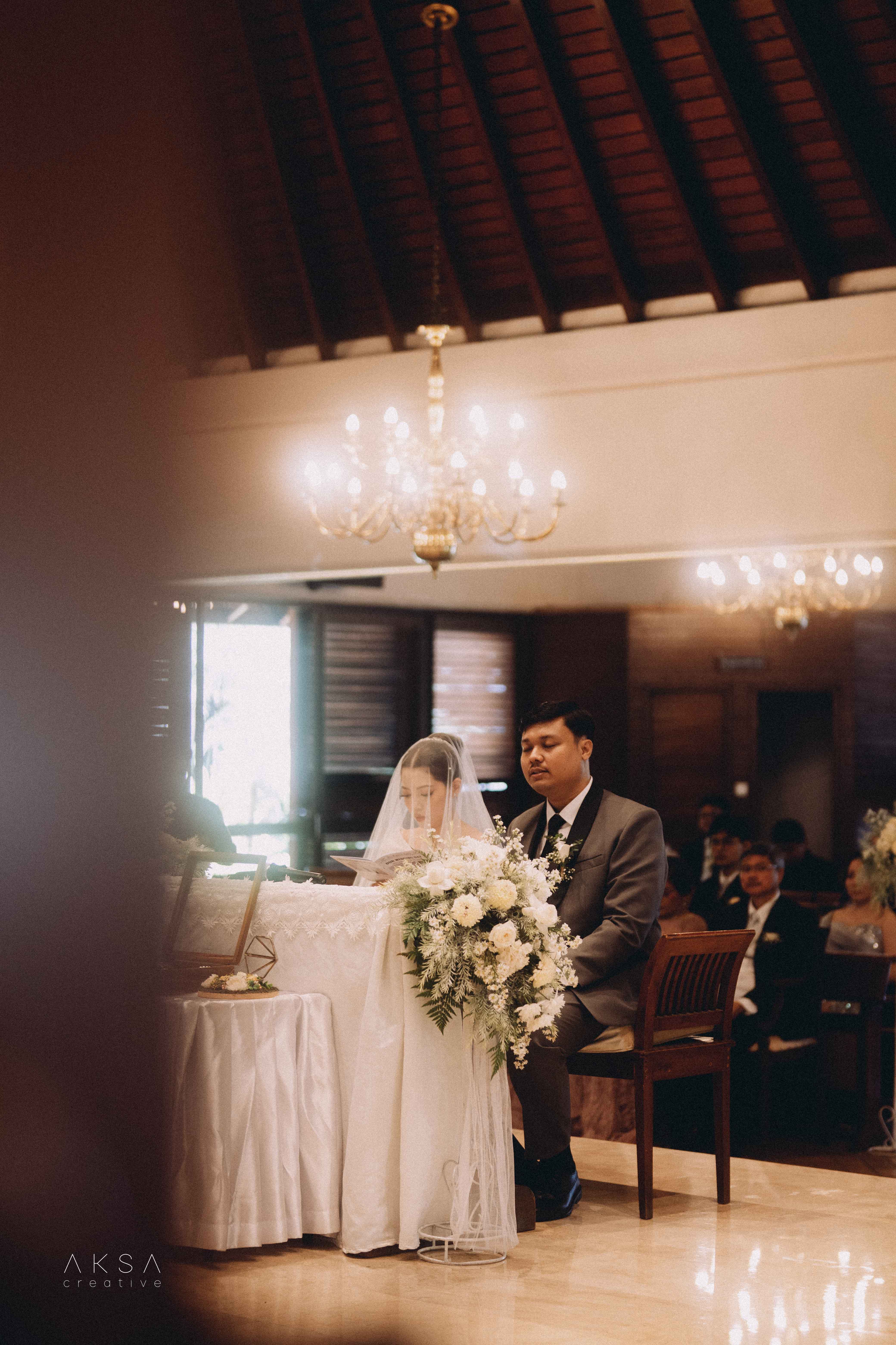 Katharina & Kevin Wedding at The Gallery CIBIS Park Part 3 | AKSA Creative | Bridestory