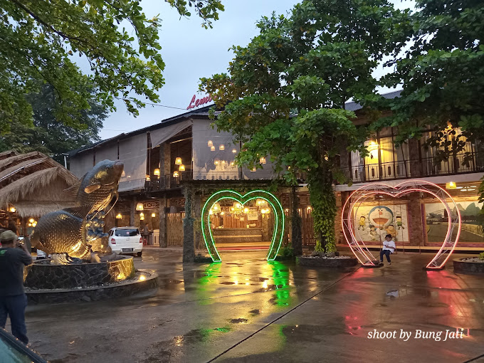 Venue, Restaurant and Catering by Lembur Kuring & Seafood Parung ...