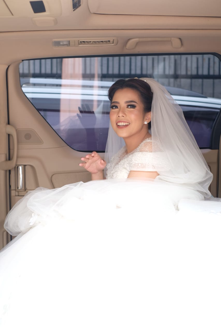 Our beautiful bride Nindy by Luminous Sposa | Bridestory.com