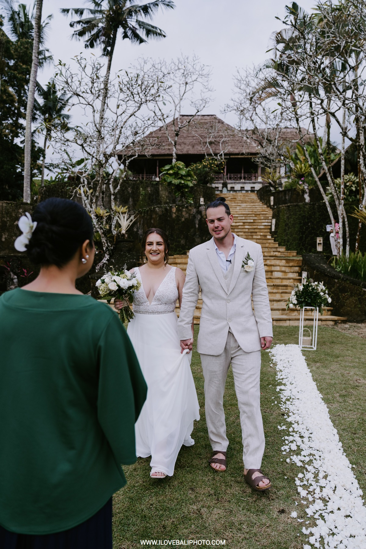 Maria & Cody - Bali Elopement - Puri Wulandari Ubud | I Love Bali ...