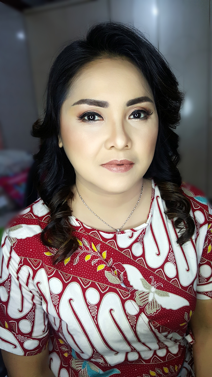 Graduation of Agnes | NengJulia_MUA | Bridestory