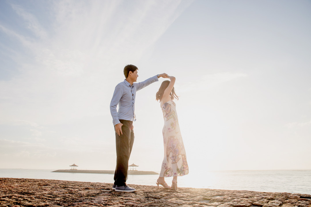 Evelin & Aaron PreWedding by Morpho Studio | Bridestory.com